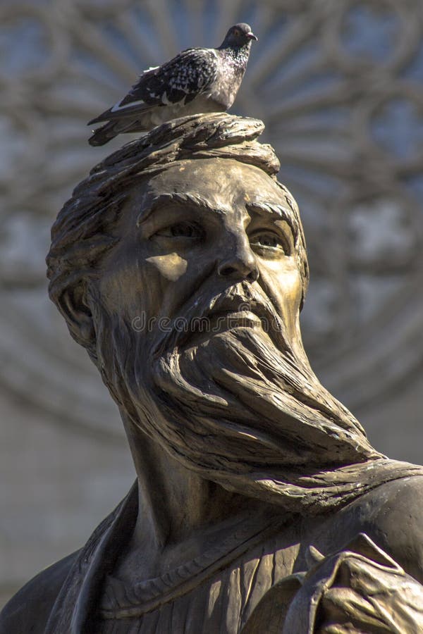 Escultura do apóstolo Paul foto de stock editorial. Imagem de escultura ...