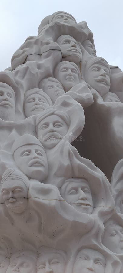 Escultura Tallando Estatua Martirio. Foto de archivo - Imagen de ...