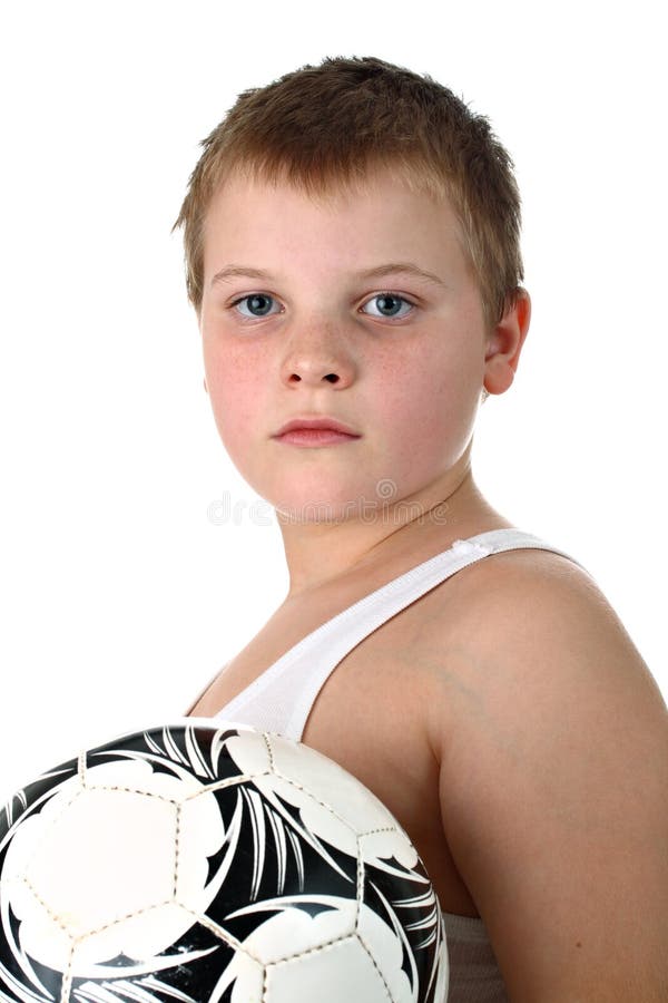 Esfera De Futebol Pequena Da Terra Arrendada Do Menino Isolada No
