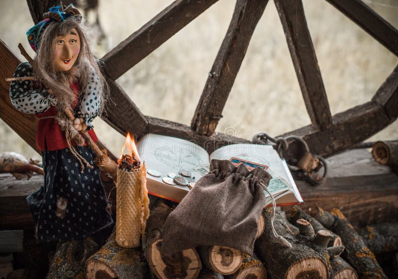 Esoteric Concept and Fortune Telling Stock Photo - Image of cards ...