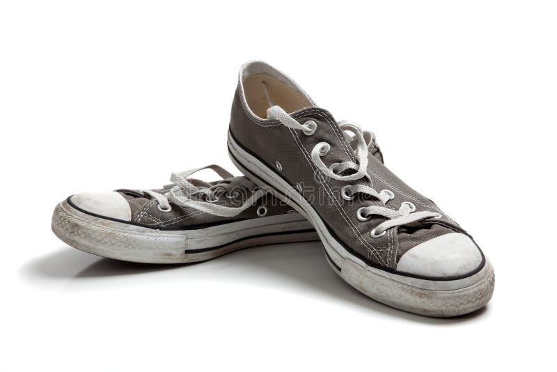 Paires De Chaussures De Tennis Grises Sur Le Blanc Photo stock - Image ...