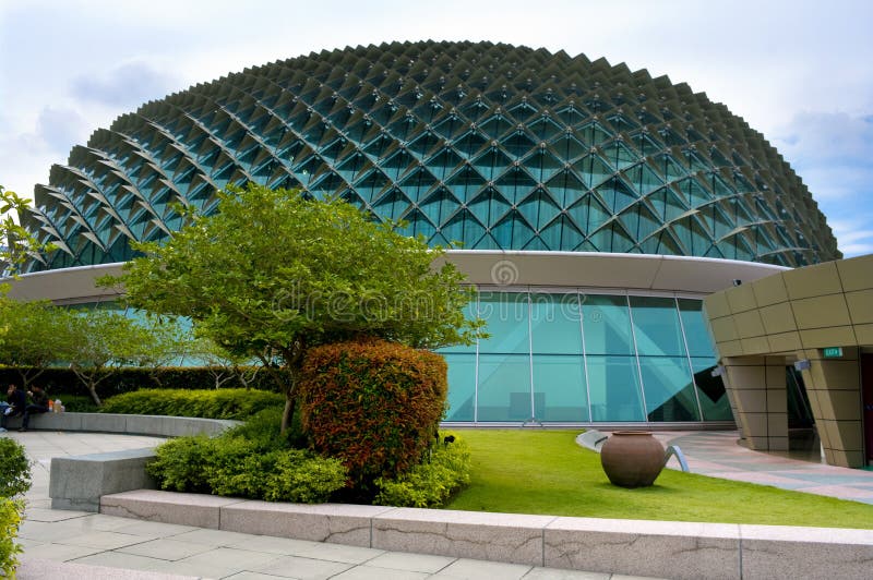 Esplanade concert hall stock image. Image of triangle - 23172953