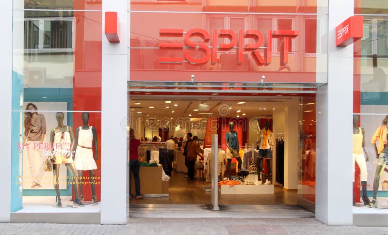 Esprit shop editorial photo. Image of industry, store - 25085406