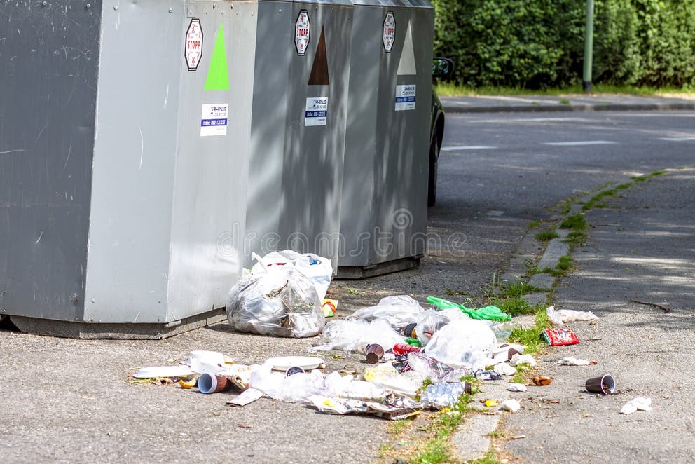 Essen , Germany - May 12 2018 : Rubbish is Lying Next To the Bin ...