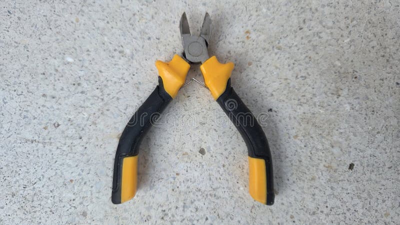 Essential Hand Tool for Cutting Wires and Cables with Ergonomic Grip on ...