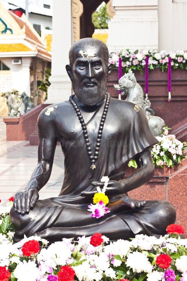 Estátua do eremita foto de stock. Imagem de serenidade - 28300976