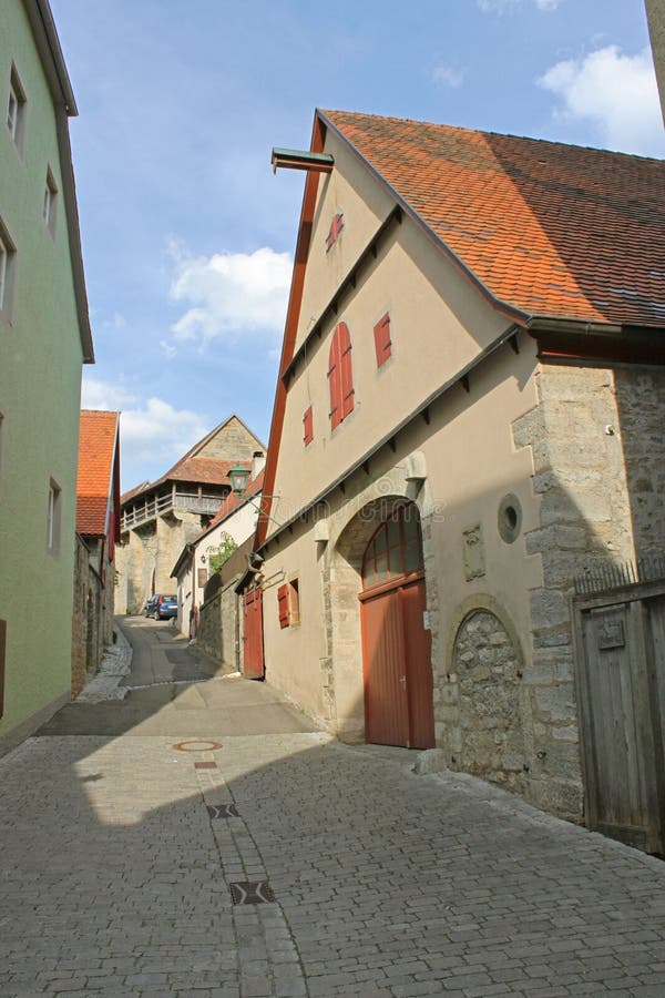 Establos Dentro De Una Ciudad Medieval Imagen de archivo - Imagen de ...