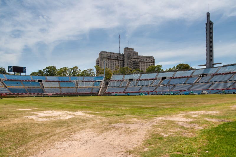 Estadio De Fútbol De Centenario, Montevideo, Uruguay Foto de archivo ...