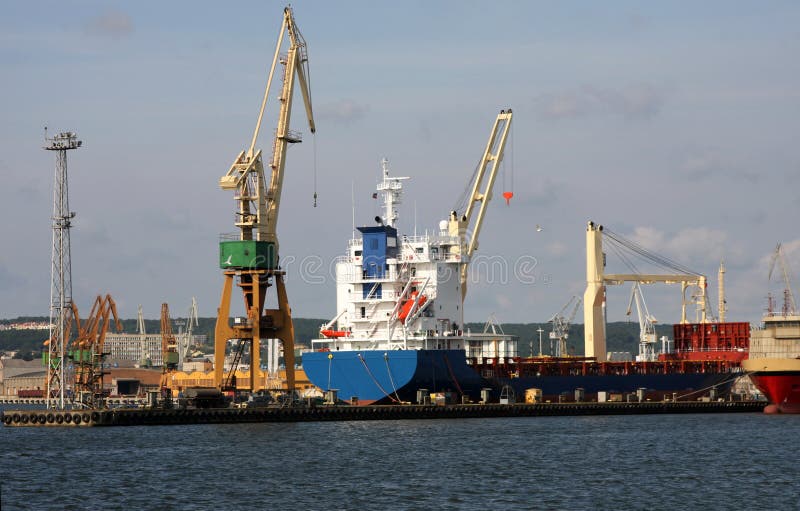 Estaleiro foto de stock. Imagem de industrial, exterior - 10919422