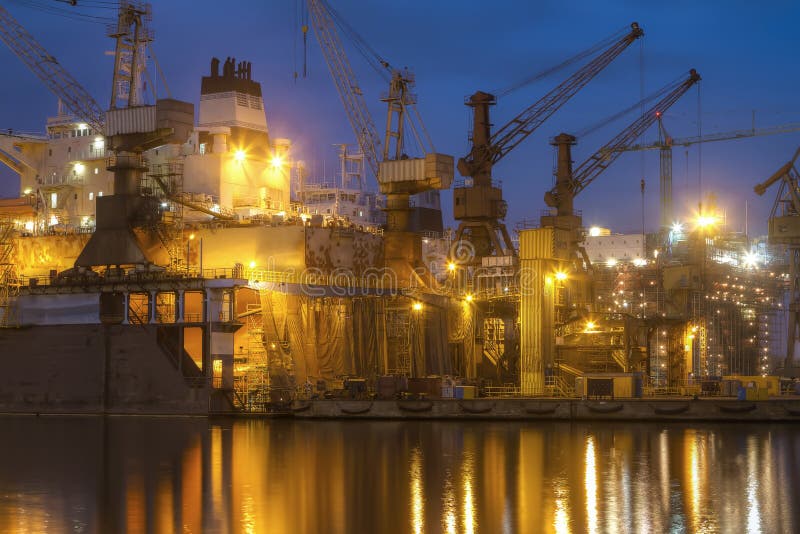 Estaleiro imagem de stock. Imagem de estaleiro, industrial - 27450147