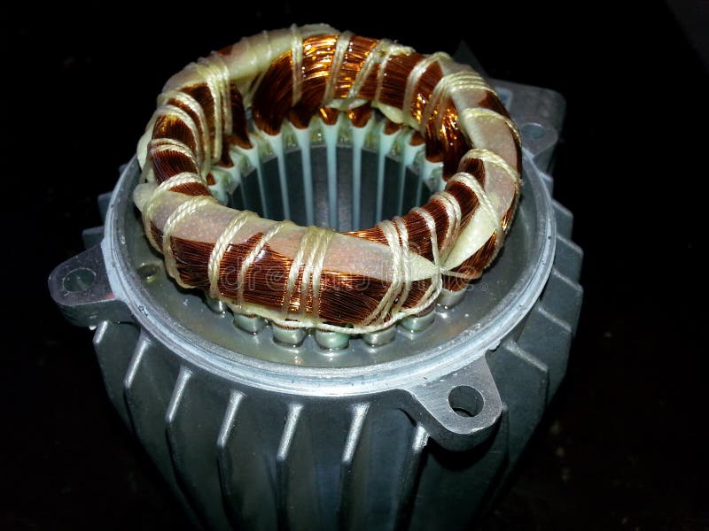 Estator Do Motor Bonde Com Bobina Do Enrolamento Imagem de Stock ...