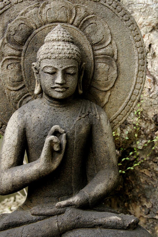 Estatua de Buda imagen de archivo. Imagen de asia, grande - 11359391