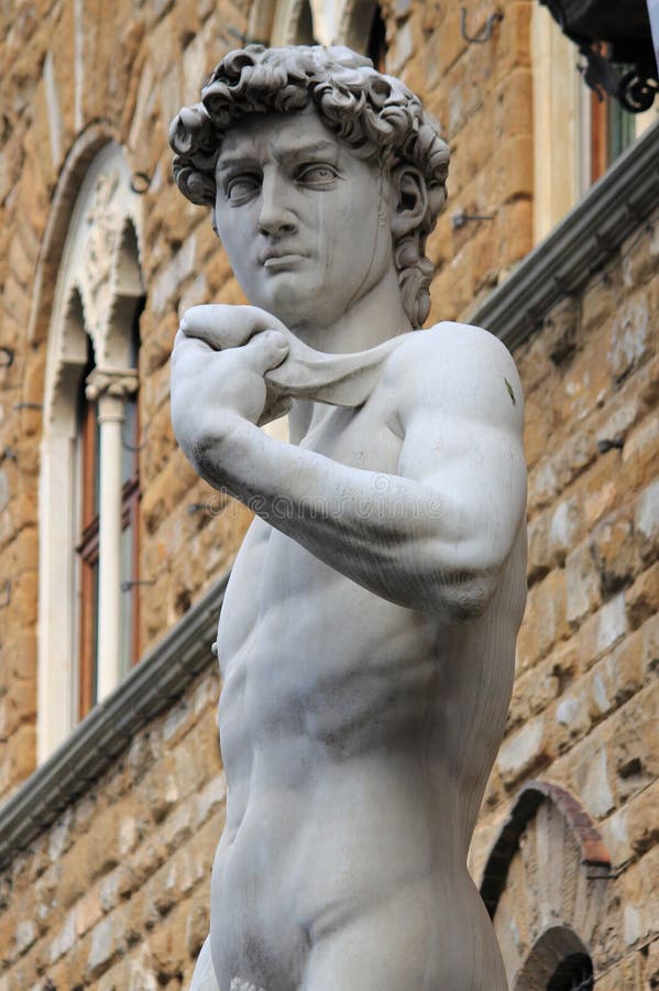 Estatua de David foto de archivo. Imagen de escultura - 49192790