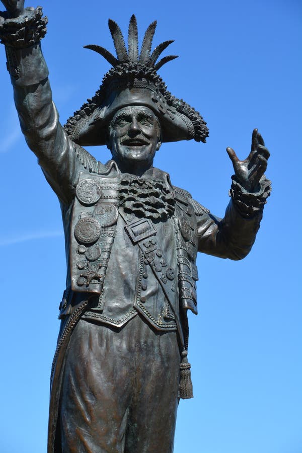 Estatua de Frank James Ney imagen de archivo editorial. Imagen de ...