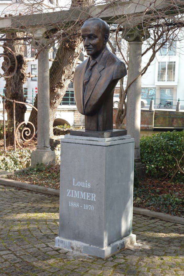 Estatua De Lier De Louis Zimmer Imagen de archivo - Imagen de estatua ...