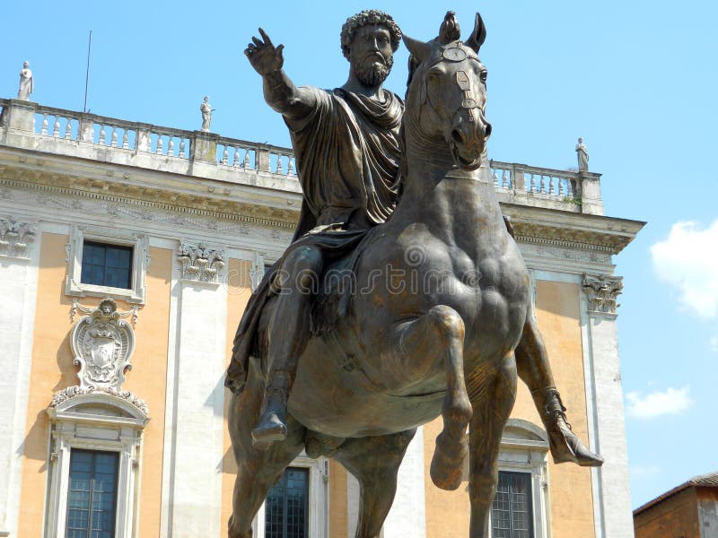 Estatua De Marcus Aurelius, Roma, Italia Imagen de archivo - Imagen de ...