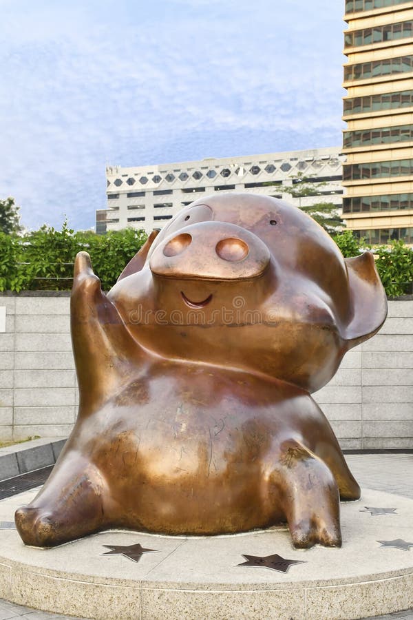 Estatua de McDull foto de archivo editorial. Imagen de hospitalidad ...