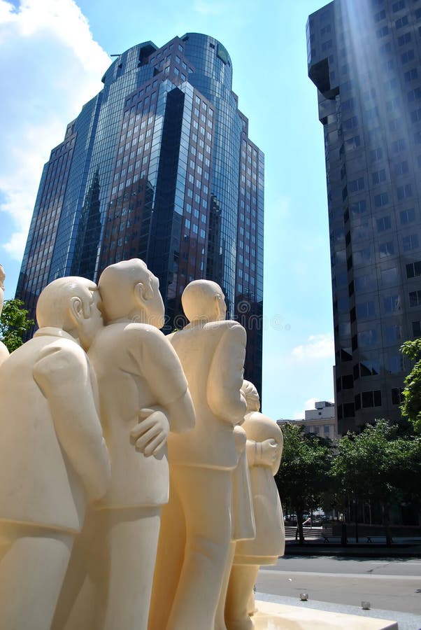 Estatua de Montreal imagen de archivo. Imagen de montreal - 36679913
