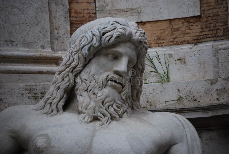 Estatua De Neptuno En La Fuente, Roma, Italia Foto de archivo - Imagen ... Estatua De Neptuno En La Fuente, Roma, Italia Foto de archivo - Imagen ...