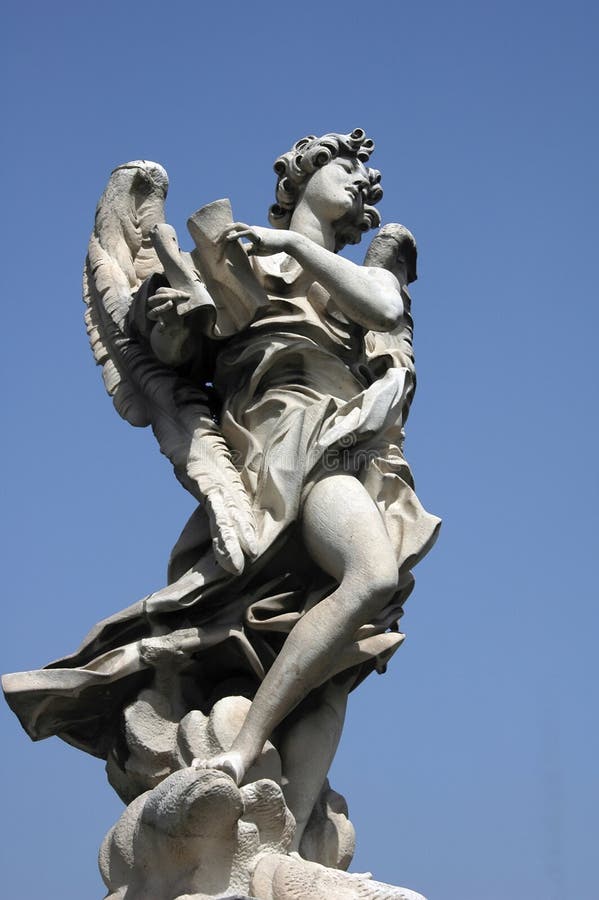 Estatua de ángel foto de archivo. Imagen de santo, cruz - 8200372