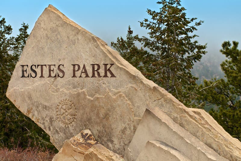 Estes Park Colorado Carved Sign Editorial Image - Image of park ...