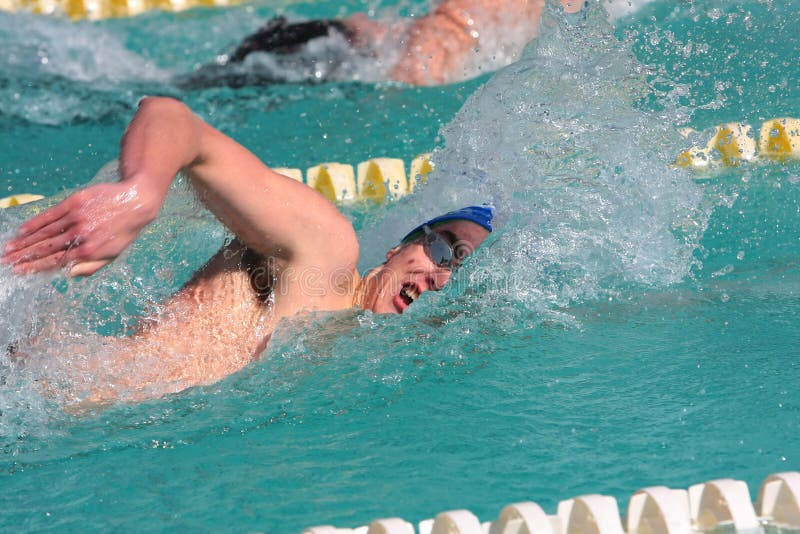 Estilo libre foto de archivo. Imagen de piscina, ejercicio - 6383566