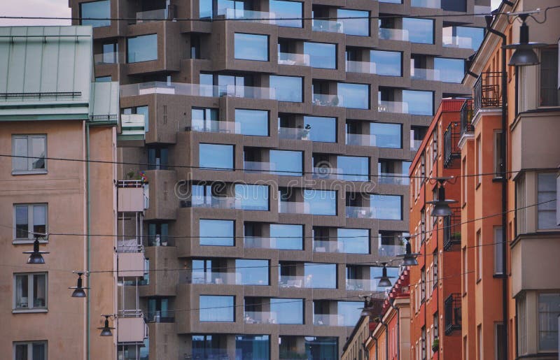 Estructura Completa De Los Edificios Modernos De Estocolmo Imagen de ...