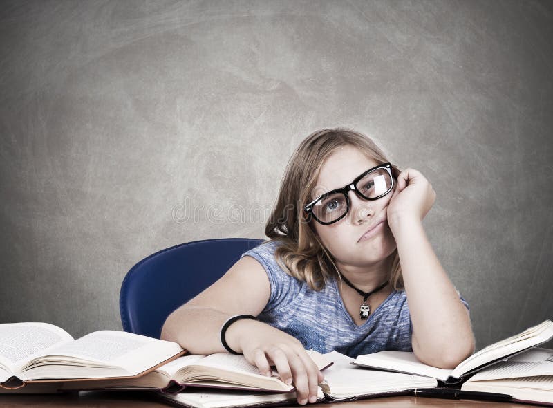 Estudiante Desorientado Fotos De Stock - Download 274 Fotos Libres de ...