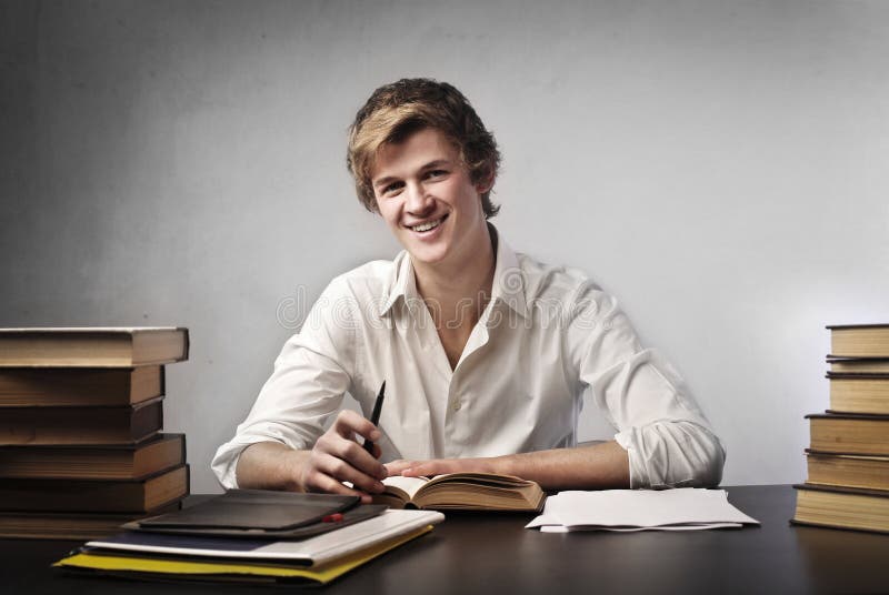 Estudiante feliz imagen de archivo. Imagen de adolescente - 23581947