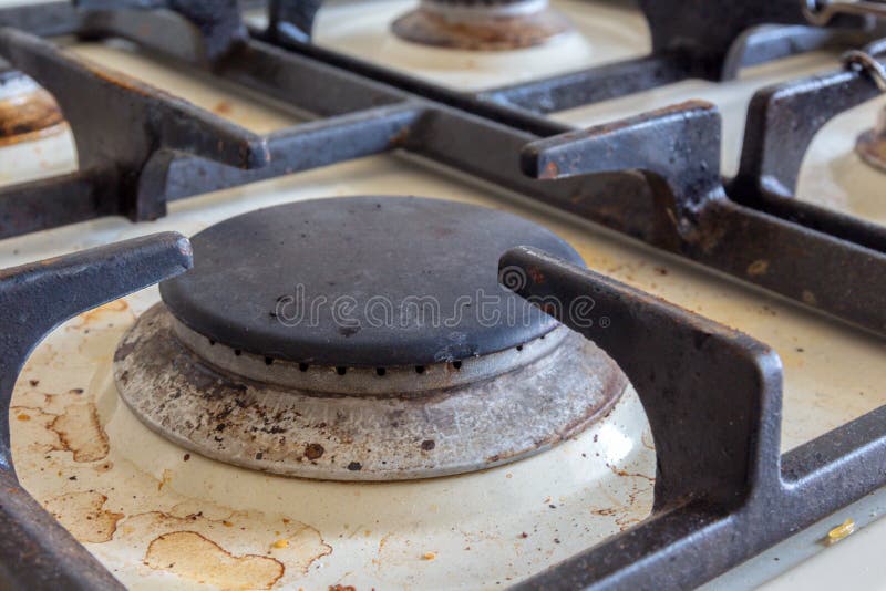 Estufa De Gas Sucia Limpieza De La Cocina Foto De Archivo Imagen De