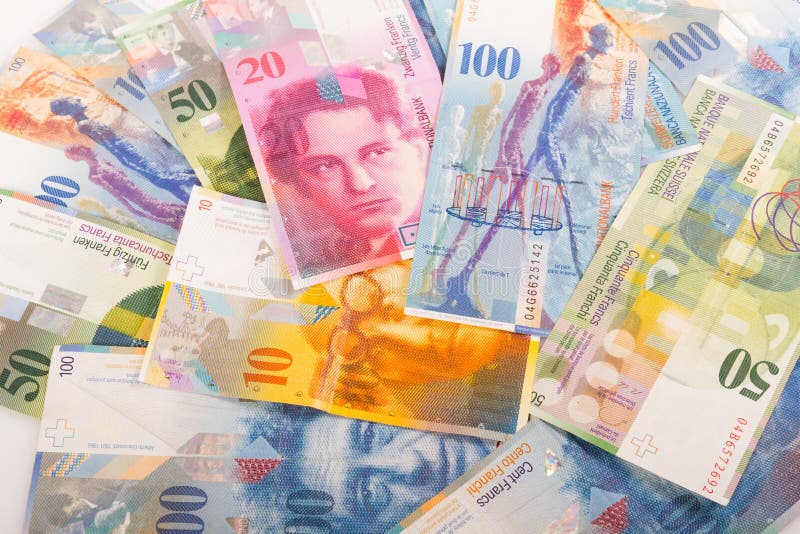 100 Billets De Banque De Suisse De CHF Photo stock - Image du compte ...