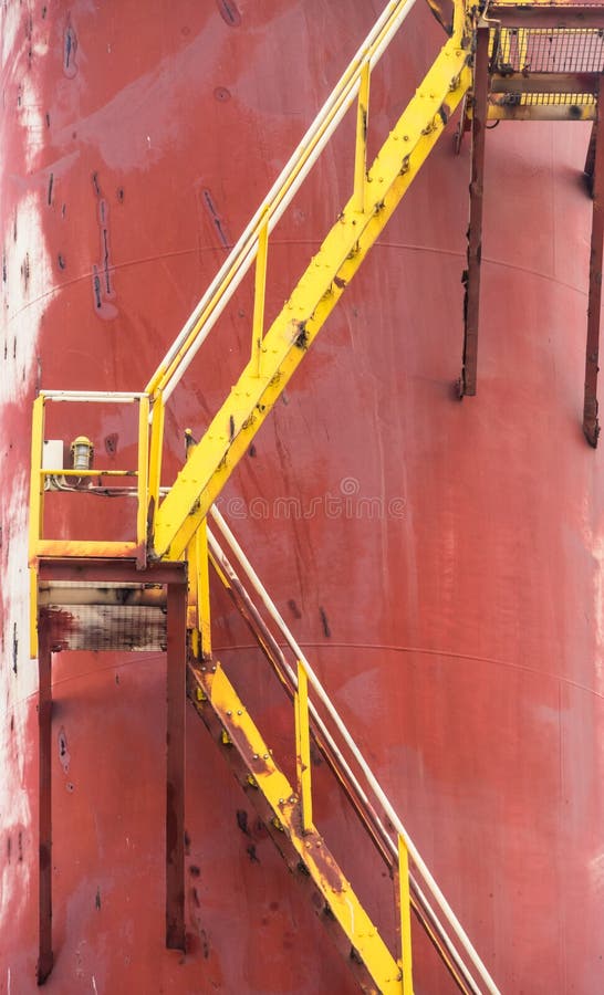 Etapas da doca seca imagem de stock. Imagem de barco - 41331921