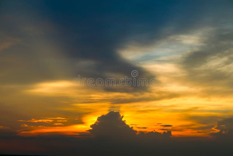 Eternal Flame Colorful Cloud and Evening Sky and Ray Light of Sunset ...