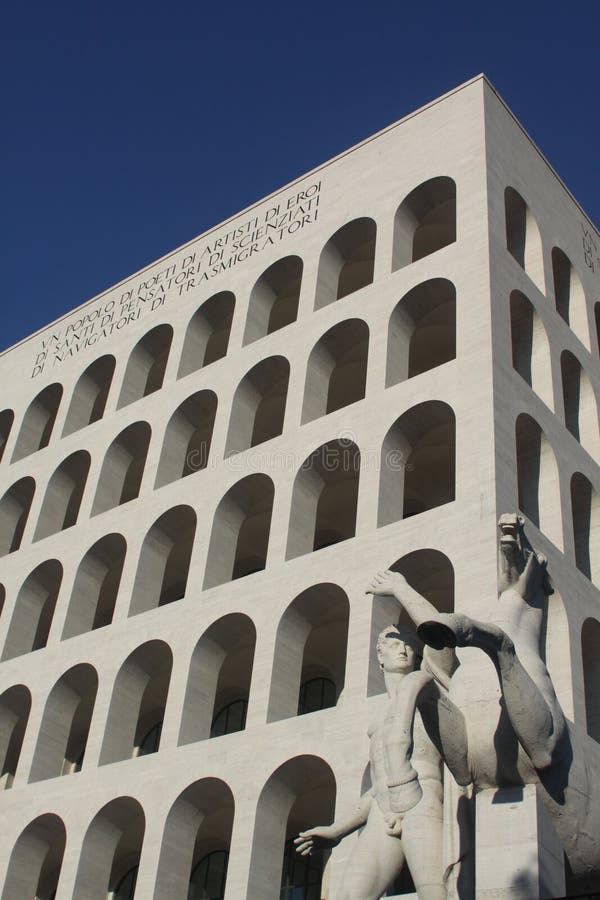 De Architectuur Van De Metafysica in Rome Stock Afbeelding - Image of ...