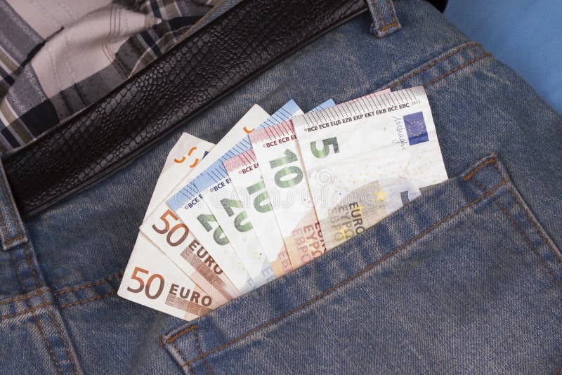 Geld in einer Tasche stockfoto. Bild von dollars, dollar - 37345828