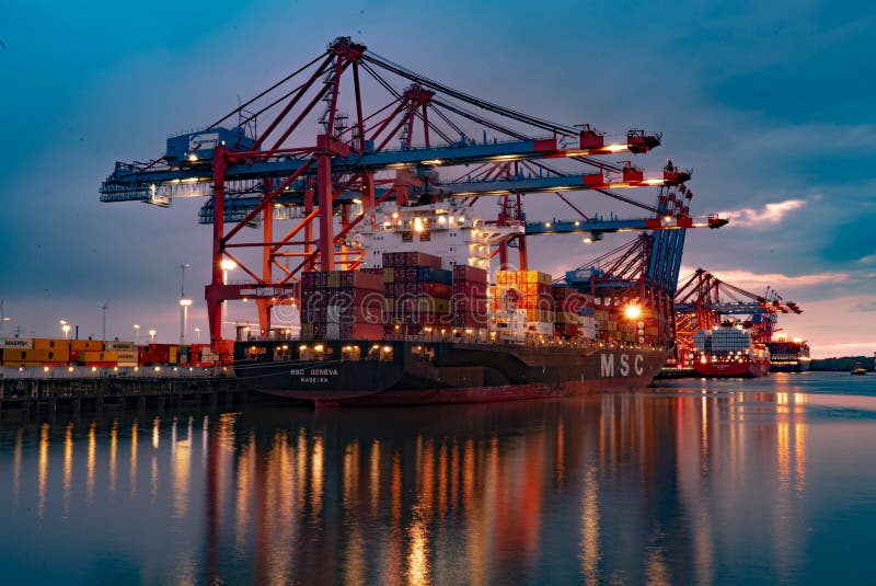 Eurogate Container Terminal in the Port of Hamburg - CITY of HAMBURG ...