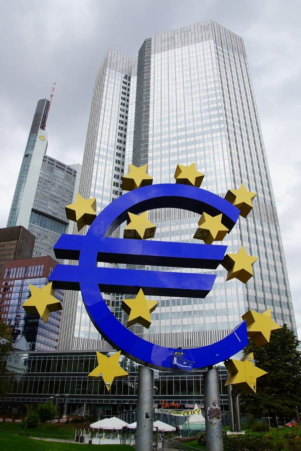 Euro Sign at European Central Bank, Frankfurt Stock Photo - Image of ...