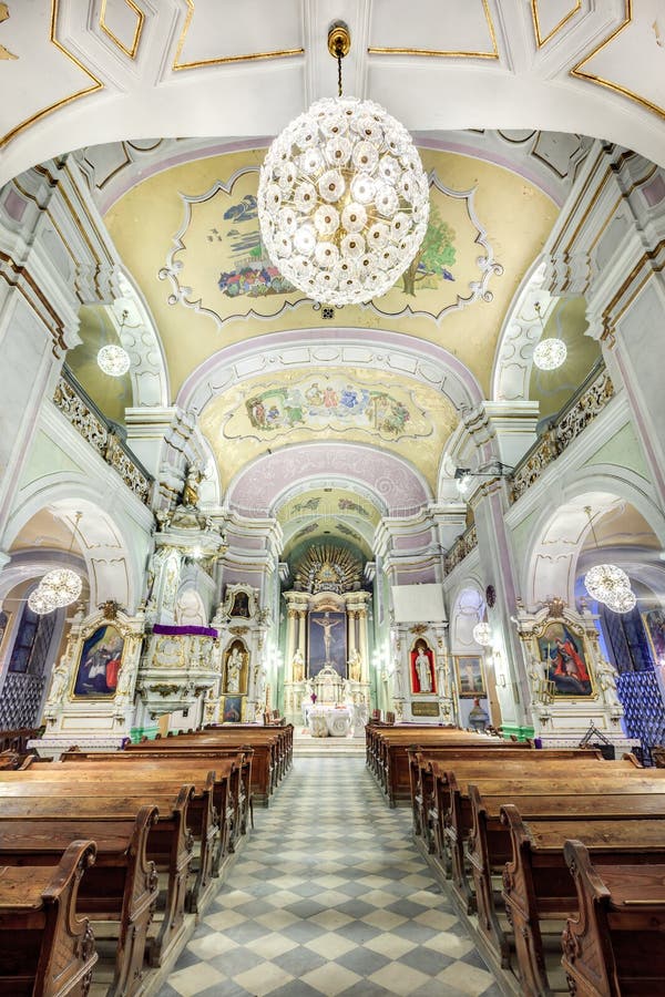 European church interior editorial image. Image of glasswrork - 39996625