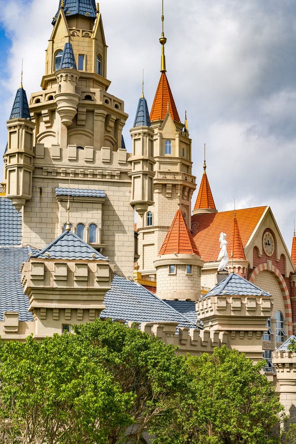 European-style Minaret Buildings and Castle Buildings in the Manor ...