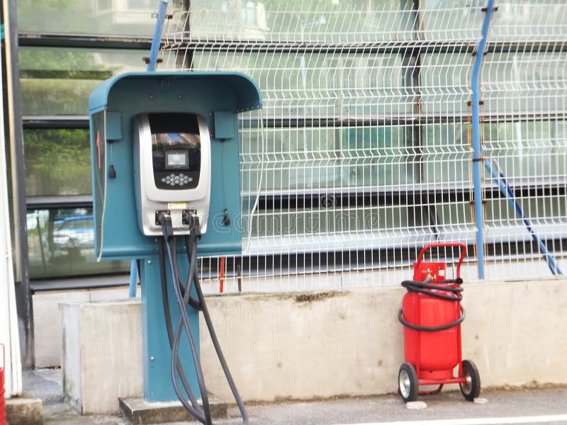 Ev Charging Facilities Landscape, Convenient Ev Charging Editorial ...