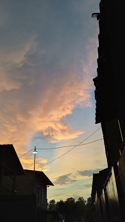 Evening of Late Afternoon Clouds Sky Stock Photo - Image of afternoon ...