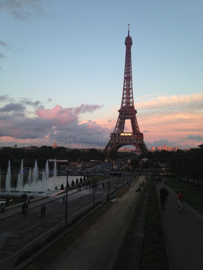 Effile Tower Stock Photos - Free & Royalty-Free Stock Photos from ...