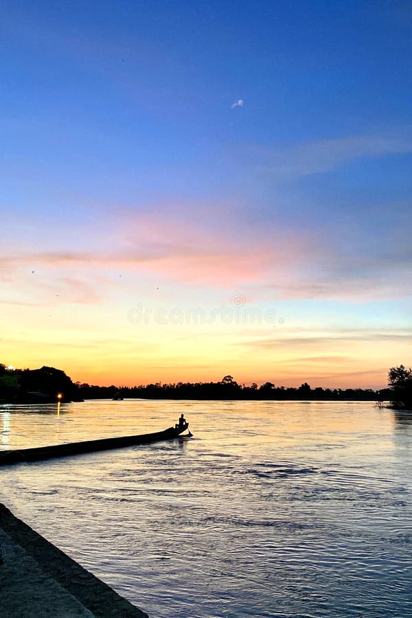 Evening Picture, Evening River Rowing on the River in the Evening Stock ...