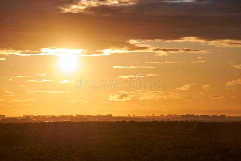 Evening Sky with Setting Sun through Clouds at Sunset, Cloudy Landscape ...
