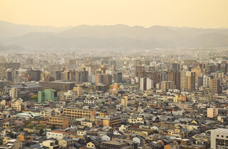 Evening view of Kyoto city stock image. Image of light - 39873519