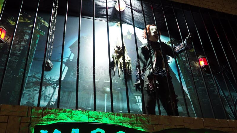 Evil Clown, the Personification of Absolute Evil. Pennywise the Dancing ...