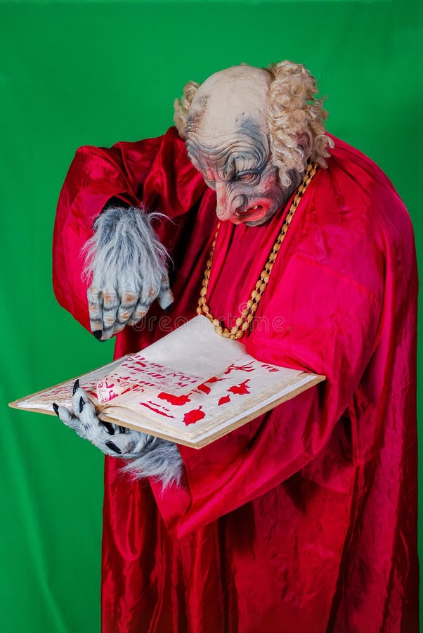 Evil Dead 2 Screencaps Stock Photos - Free & Royalty-Free Stock Photos ...