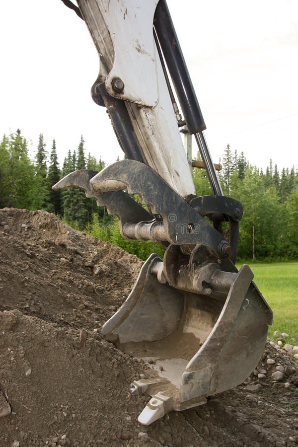 Excavator Bucket with Claw stock image. Image of hydraulic - 20154081