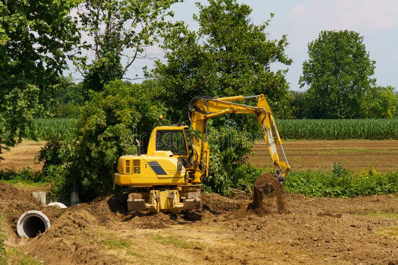 Communications Mine Site Stock Photos - Free & Royalty-Free Stock ...