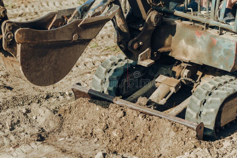 Excavator Mechanical Part for Digging. Machines and Mechanisms for ...